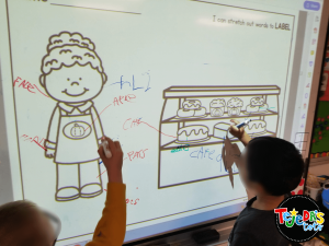 Helping Emergent Writers Stretch Out Words to Help With Spelling